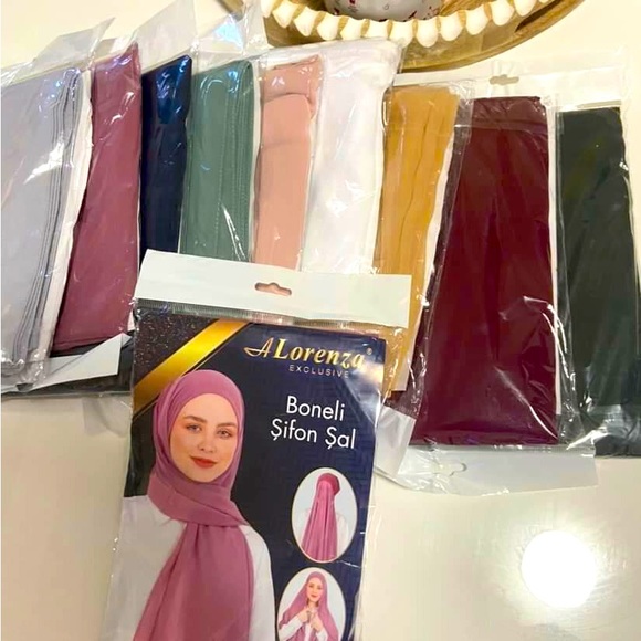 chiffon | Other | Instant Hijab Made In Turkey And I Got Most Colors ...